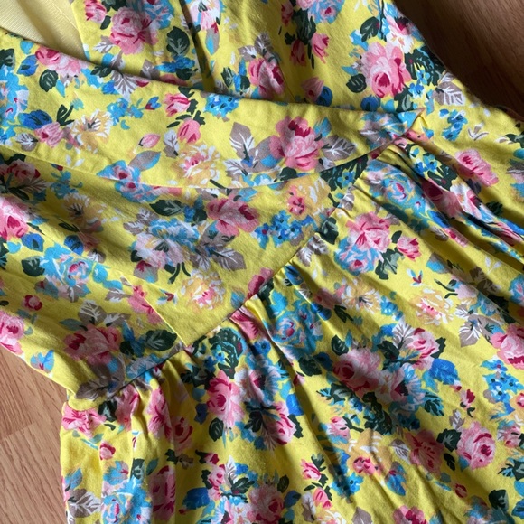 Lindy Bop | Dresses | Lindy Bop Retro Yellow Floral Garden Party Dress ...